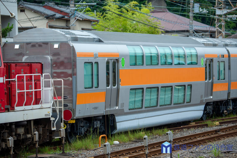 【両開き扉】中央線快速電車向けグリーン車 サロE233-1,サロE232-1が落成 | 鉄道ファンの待合室